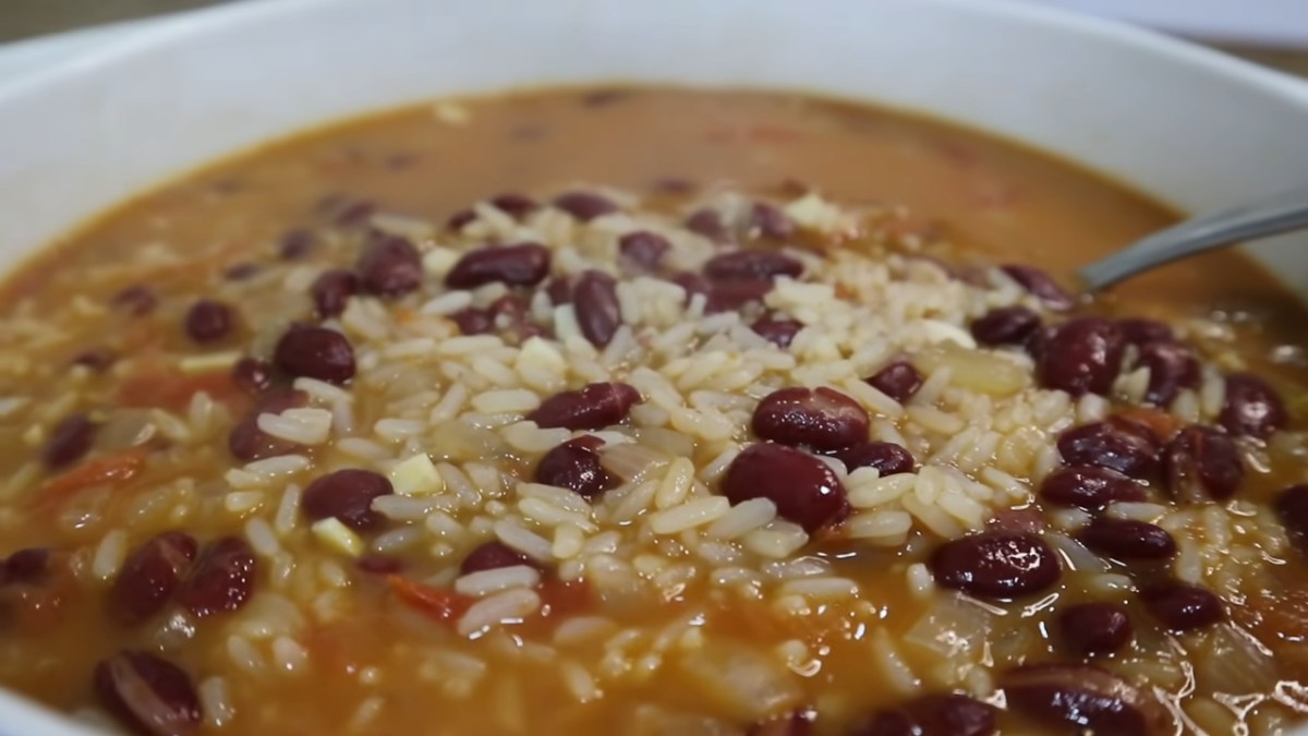 Receita de Arroz de Feijão bem caldoso