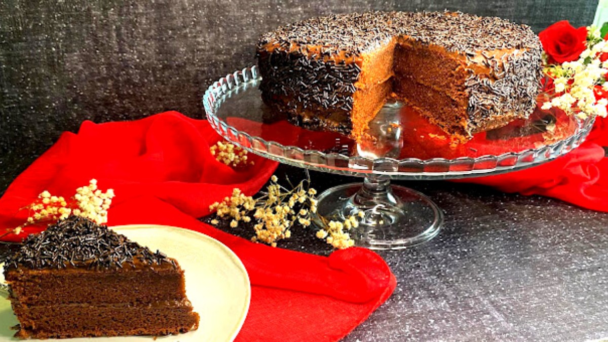 Receita do Bolo Brigadeiro