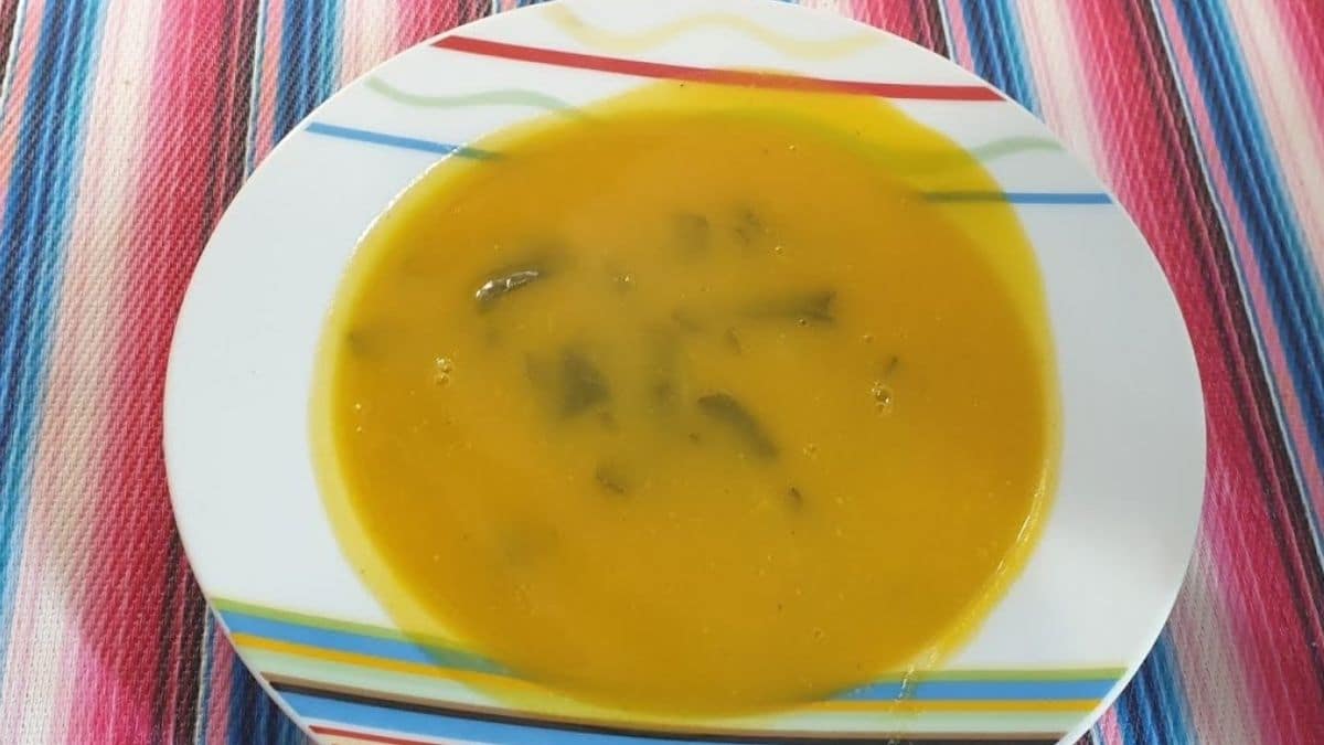 Receita da Sopa de Legumes com Repolho e Espinafres