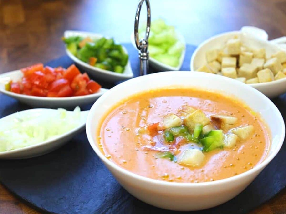 Receita de Gaspacho Andaluz - Receitas de Culinária TV