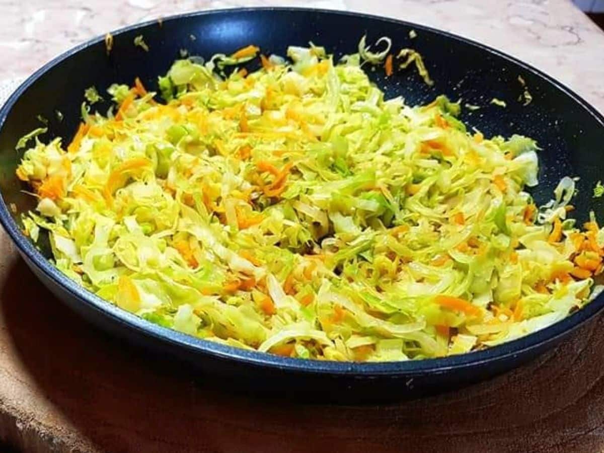 Receita do Salteado de Couve com Cenoura