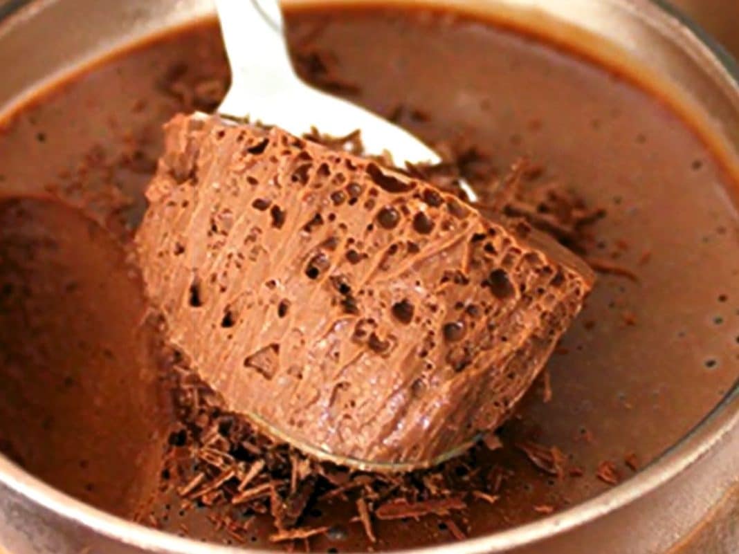 Receita da melhor Mousse de Chocolate caseira