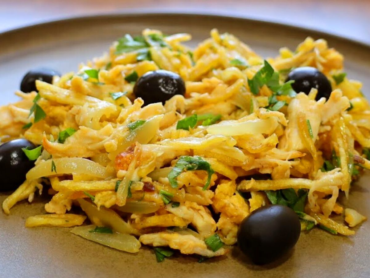 Receita de Frango à Brás