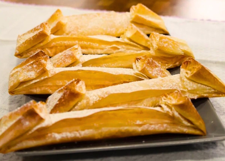 Receita muito simples dos Pastéis de Tentúgal