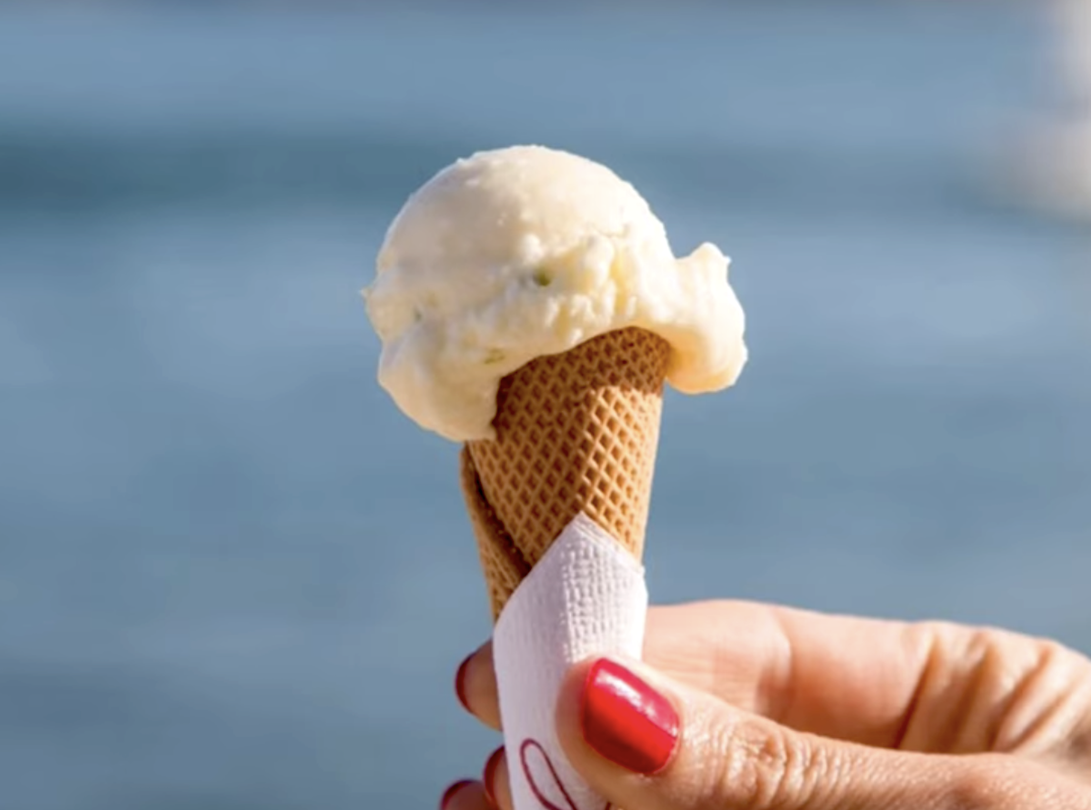 Santini vai oferecer gelados para celebrar Dia da Mãe