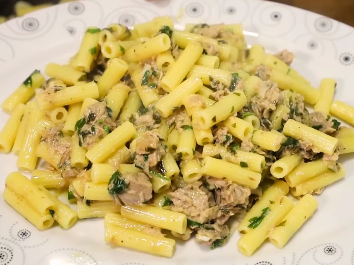 Receita simples e rápida de Massa com Atum