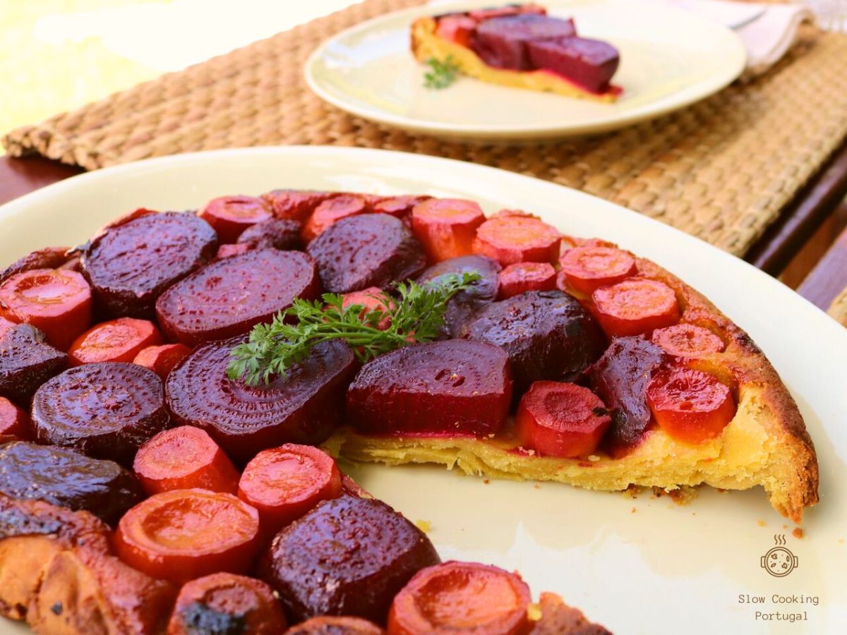 Receita da Tarte Salgada de Beterraba e Cenoura