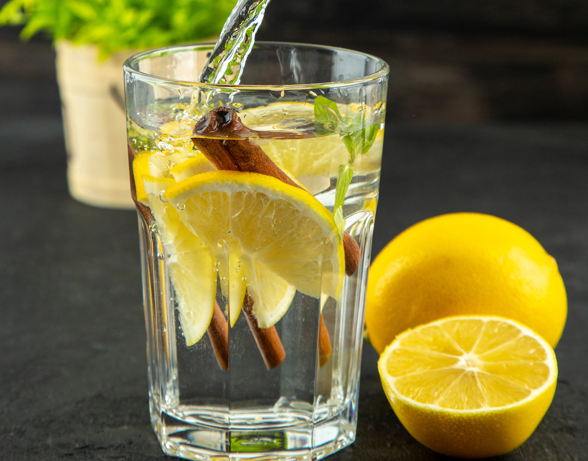 Água com Sabor: Uma opção saudável e refrescante