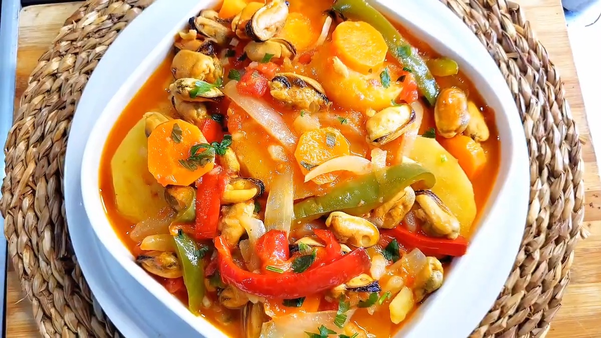 Aprenda a Fazer Caldeirada de Mexilhão Passo a Passo